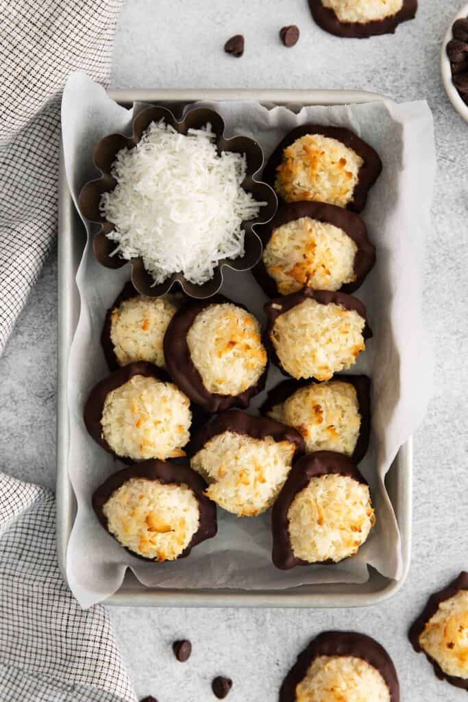 Gluten-Free Coconut Macaroons - Meaningful Eats