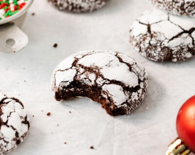 Gluten-Free Chocolate Crinkle Cookies - Meaningful Eats