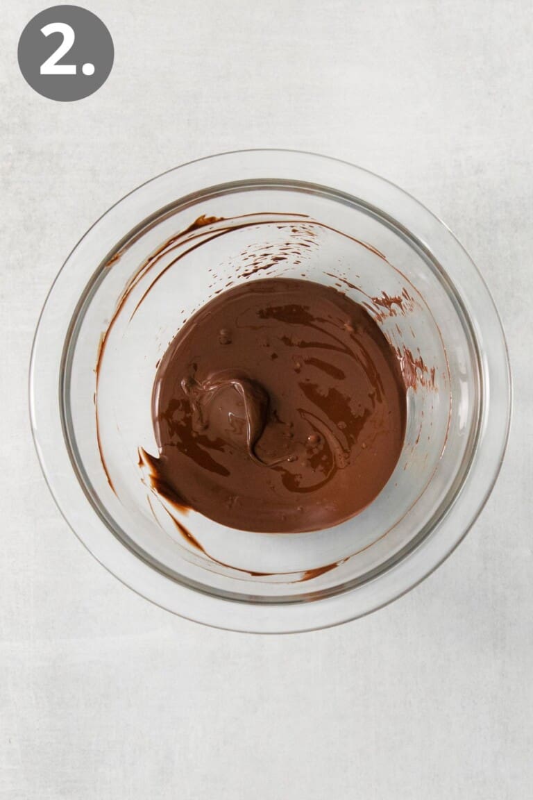 Chocolate Drizzle Popcorn (Easy Recipe!) - Meaningful Eats