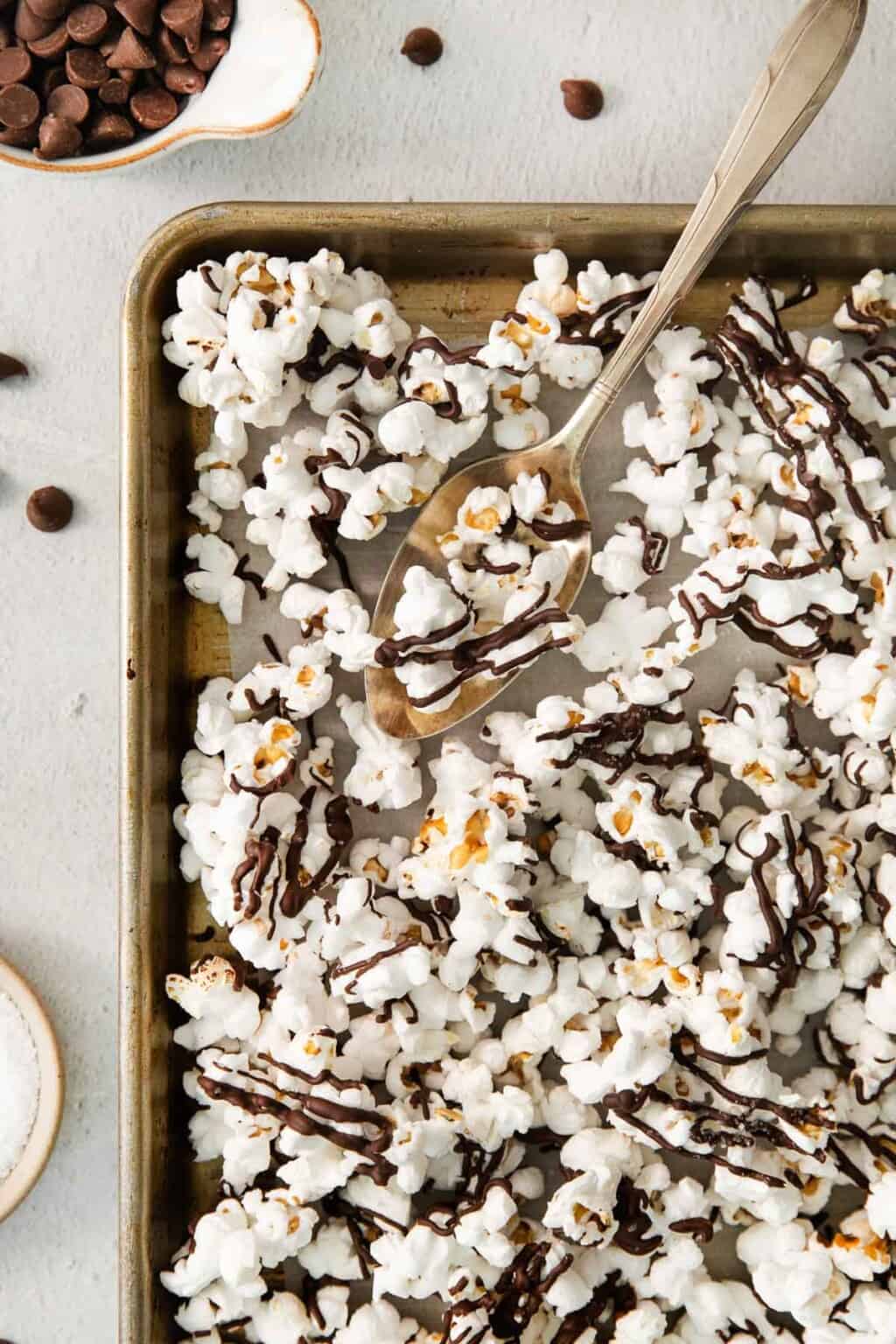 Chocolate Drizzle Popcorn (Easy Recipe!) - Meaningful Eats
