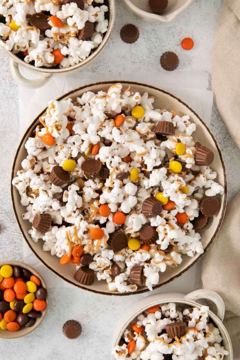 Peanut Butter Popcorn (Easy Recipe!) - Meaningful Eats