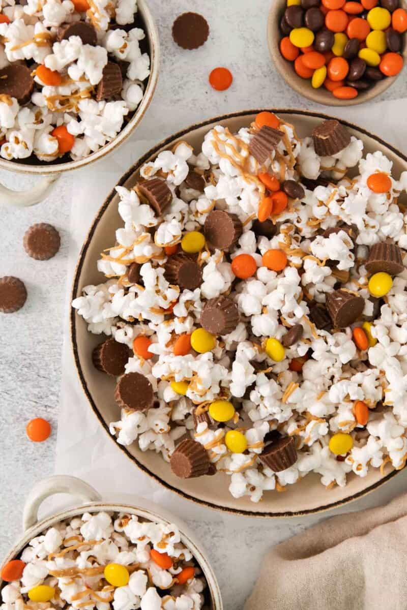 Peanut Butter Popcorn (Easy Recipe!) - Meaningful Eats