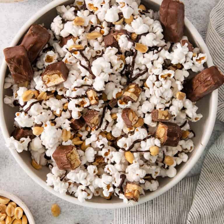 Snickers Popcorn (Easy Recipe!) - Meaningful Eats